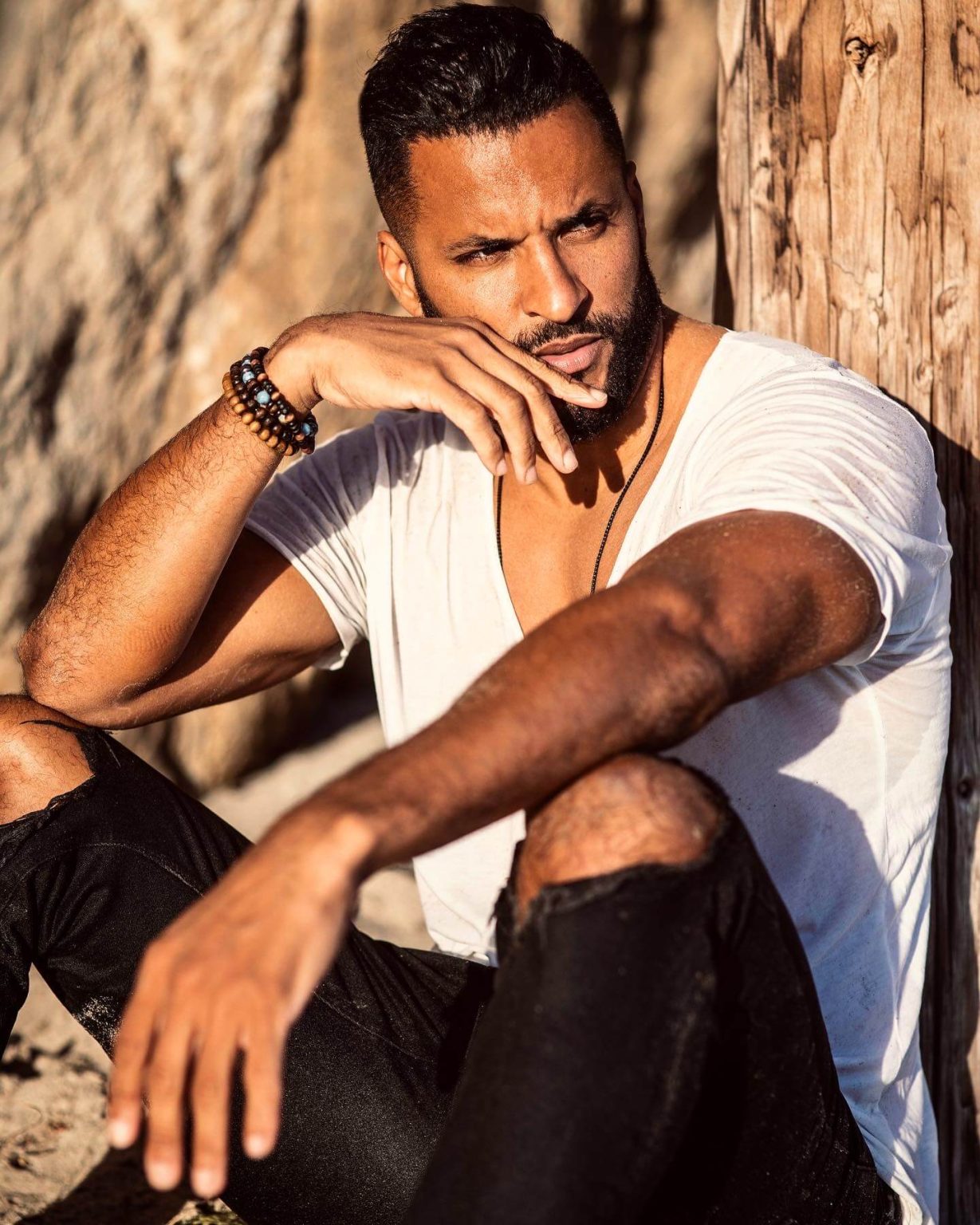 Ricky Whittle wikipédia, biographie, épouse, origine, femme, nouveau ...